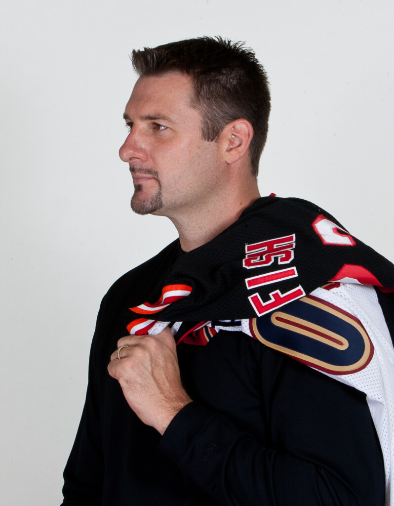 side view with Jerseys Matt Fish | National Basketball Retired Players ...