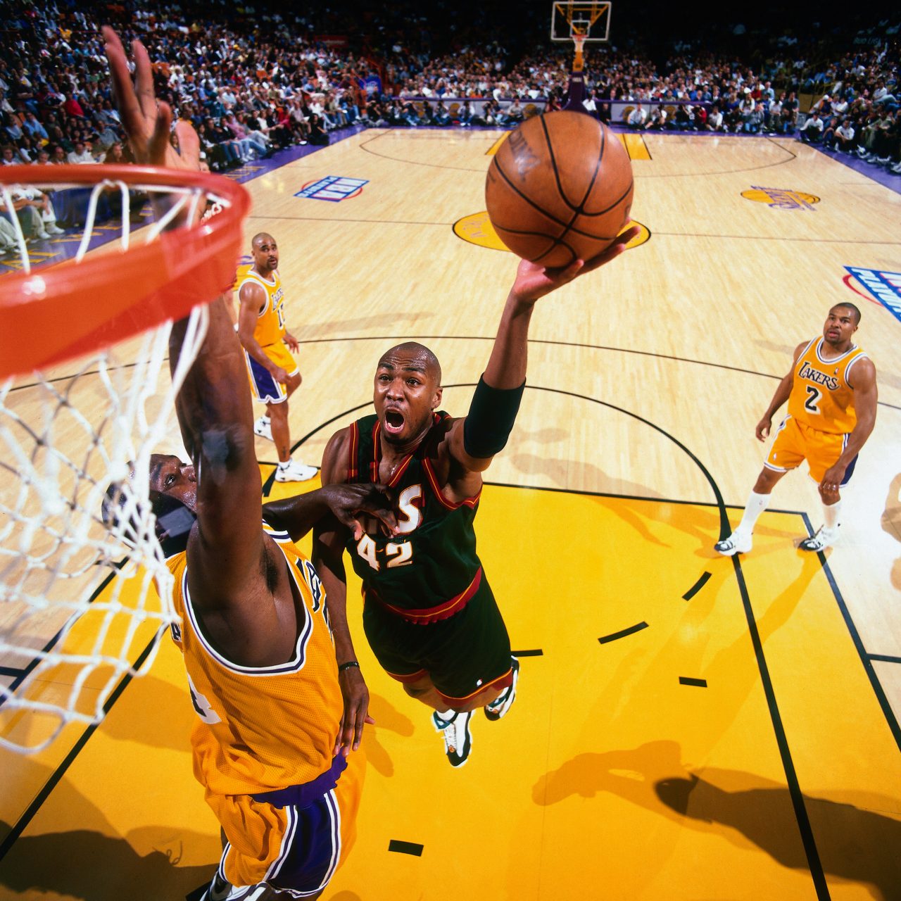 1998 Western Conference Semifinals, Game Four: Seattle Supersonics v ...